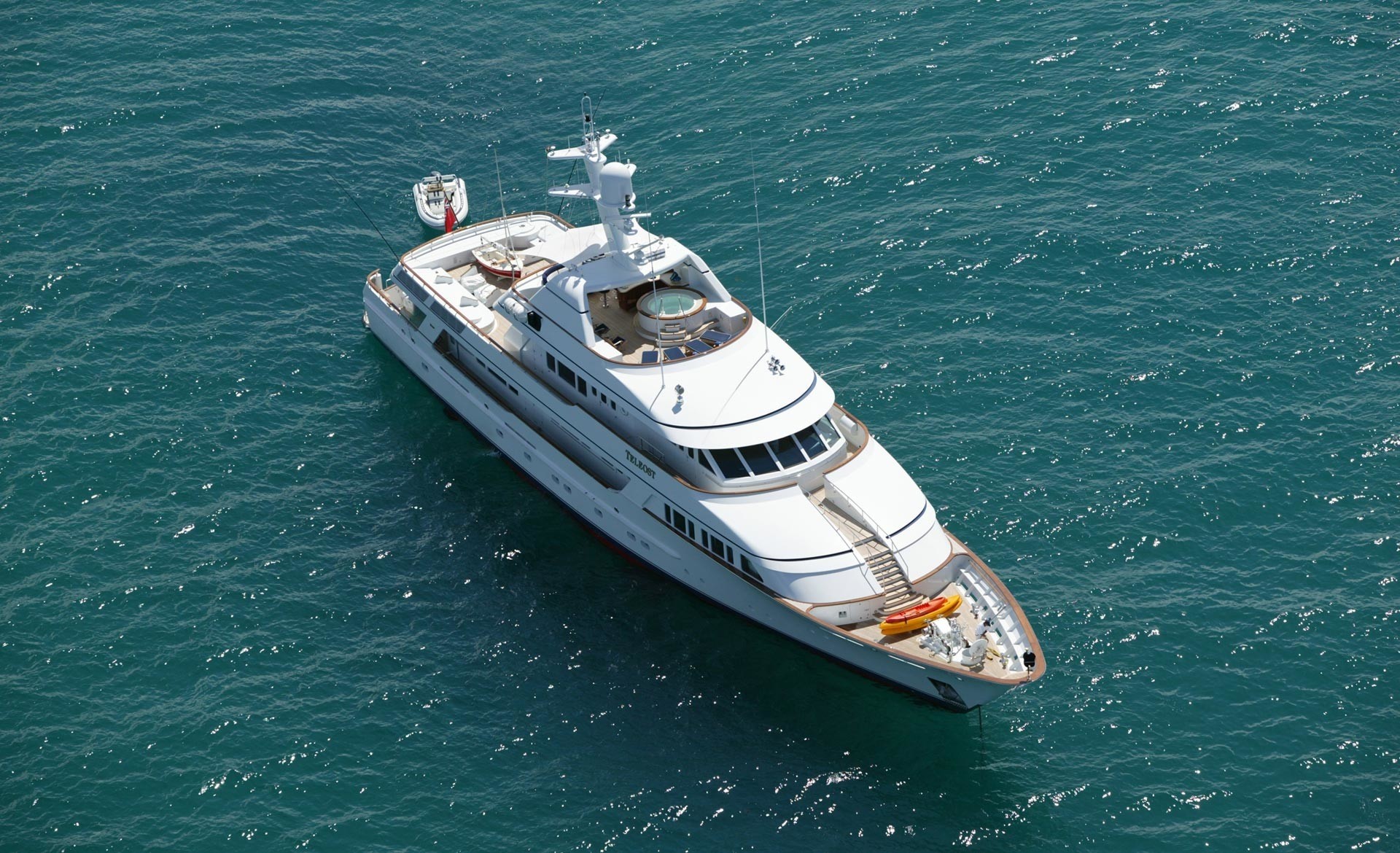 Yacht TELEOST, Feadship | CHARTERWORLD Luxury Superyacht Charters